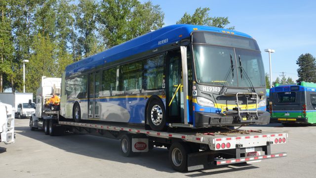TransLink's four battery-electric buses are here! - The Buzzer blog
