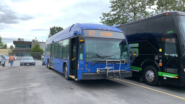 TransLink's four battery-electric buses are here! - The Buzzer blog