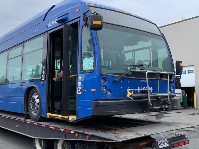 TransLink's four battery-electric buses are here! - The Buzzer blog