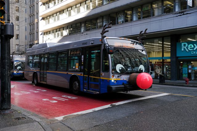 TransLink spreads holiday cheer with nine Reindeer Buses - The Buzzer blog