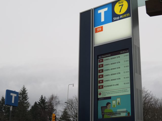 TransLink installs next-bus screens at UBC Exchange - The Buzzer blog