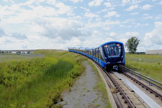 Can you spot what's new on TransLink's Mark V SkyTrain? - The Buzzer blog